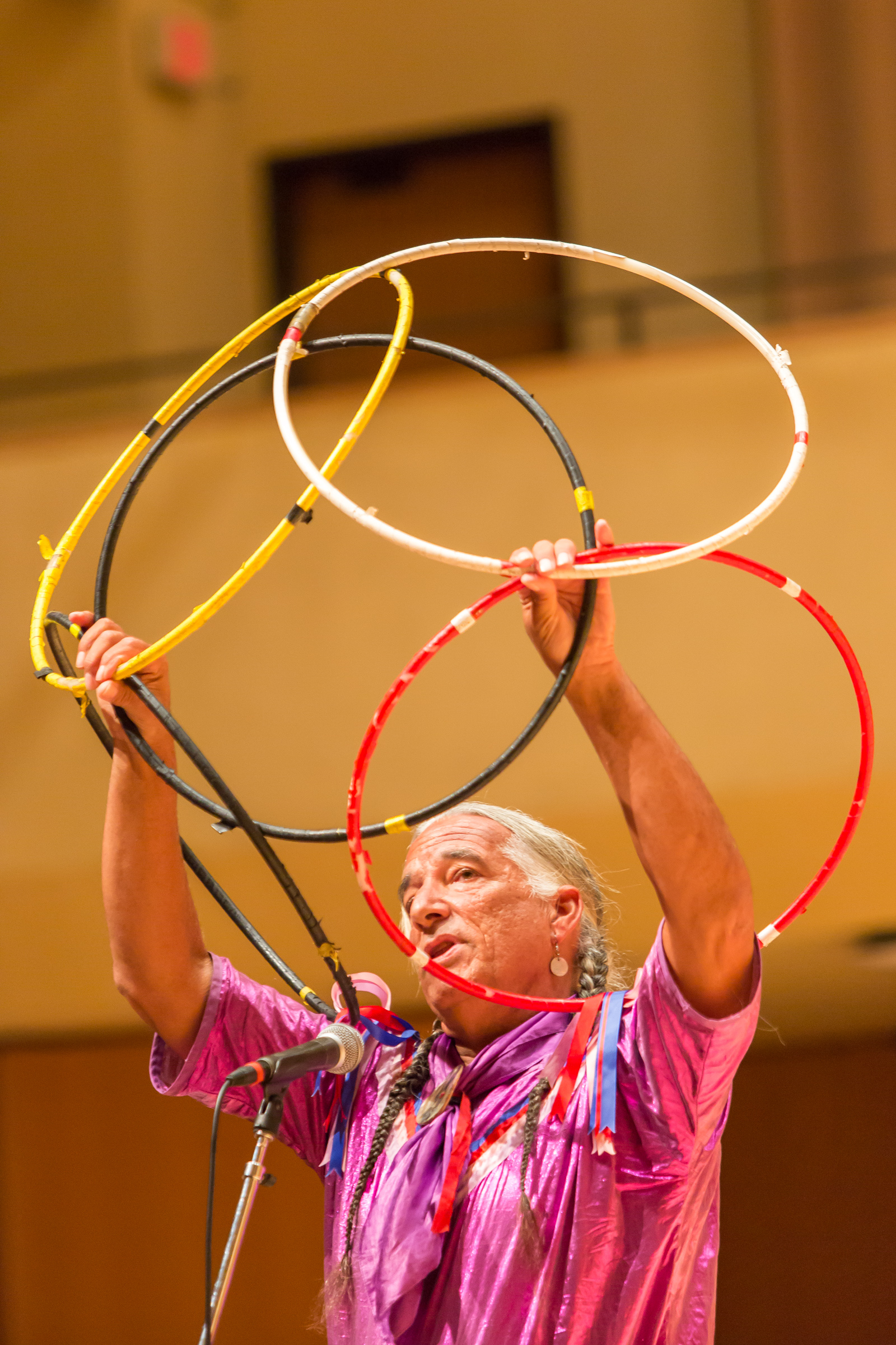 Kevin Locke Memorialized – Baha'is of the United States